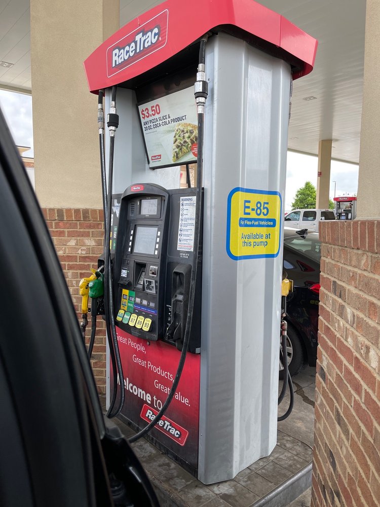 RACETRAC - Updated April 2024 - 28 Photos & 14 Reviews - 2834 W ...