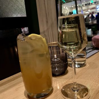 TRUE FOOD KITCHEN - Updated August 2024 - 681 Photos & 339 Reviews ...