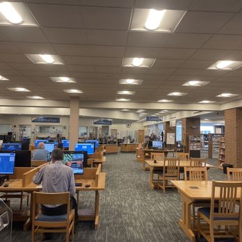 WALLINGFORD PUBLIC LIBRARY - Updated December 2025 - 76 Photos & 25 ...