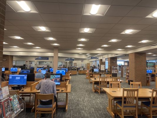 WALLINGFORD PUBLIC LIBRARY - 37 Photos & 22 Reviews - 200 N Main St, Wallingford, Connecticut ...