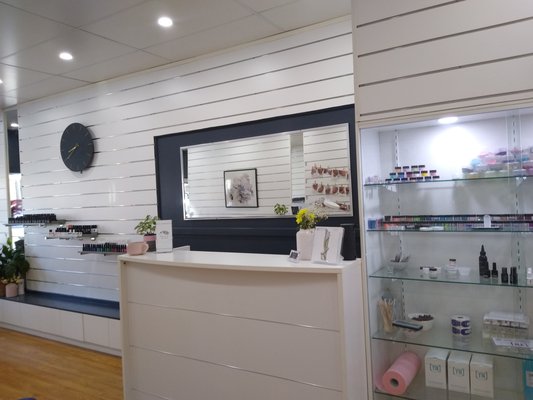 FLEUR DE LIS NAILS - Updated February 2025 - 165 Carp Street, Bega New ...