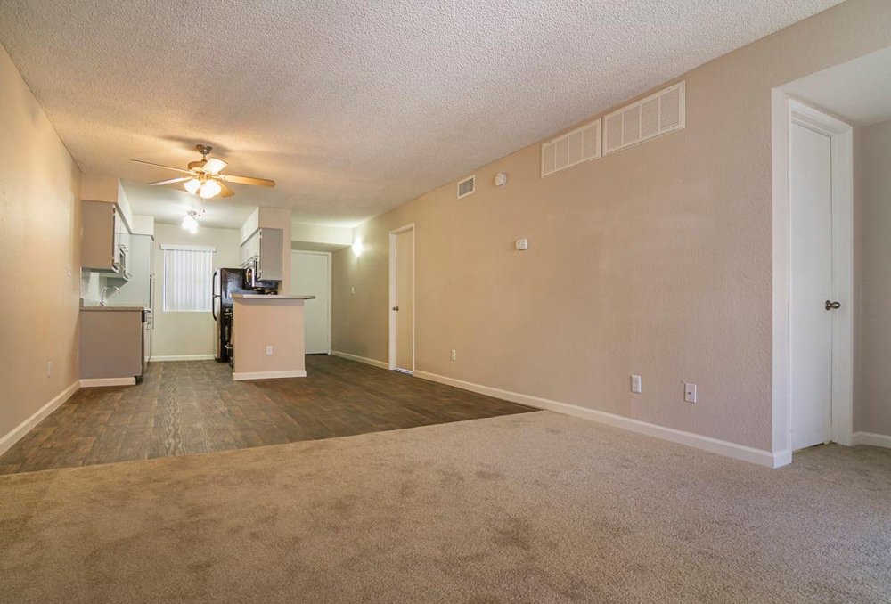 STONEBRIDGE APARTMENTS - Updated April 2025 - 50 Photos & 37 Reviews ...