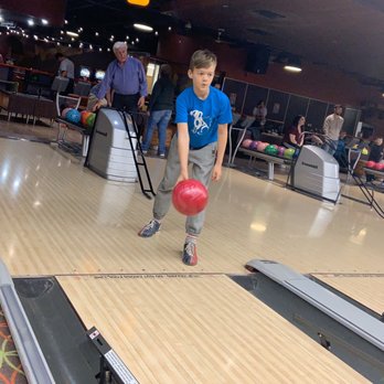 ED’S BOWLING - Updated December 2025 - 43 Photos & 49 Reviews - 8882 ...