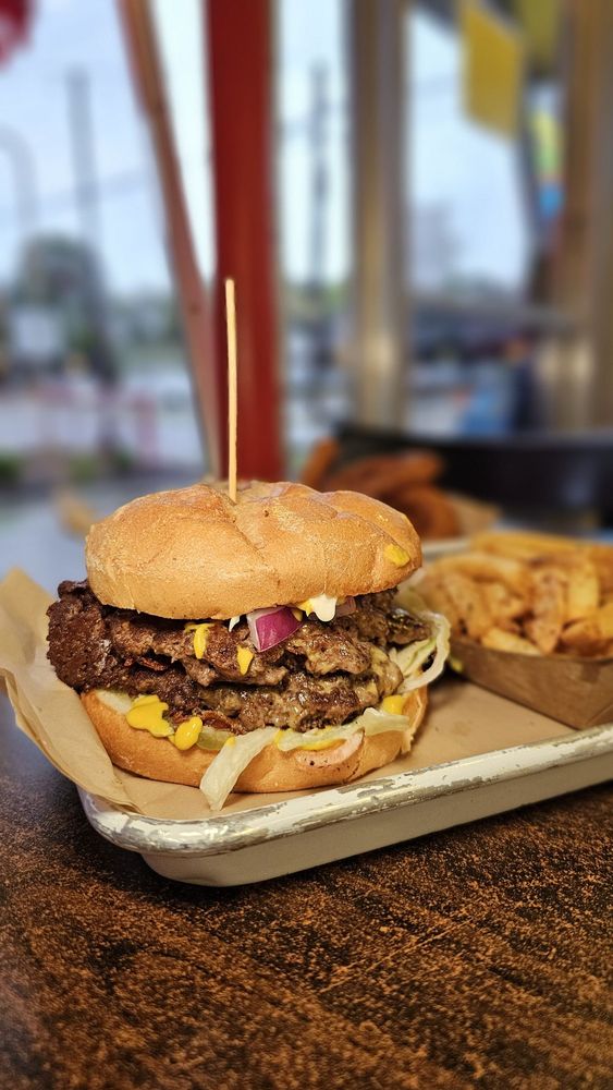 EMMA KEYS - Updated December 2025 - 429 Photos & 404 Reviews - 2206 ...