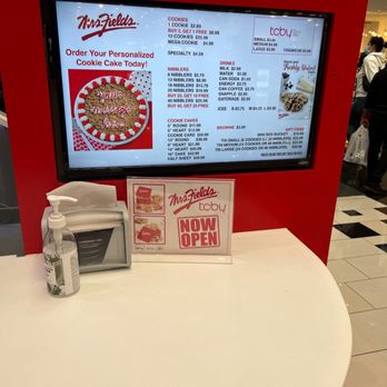 MRS. FIELDS GLENDALE GALLERIA - Updated April 2025 - 42 Photos & 13 ...