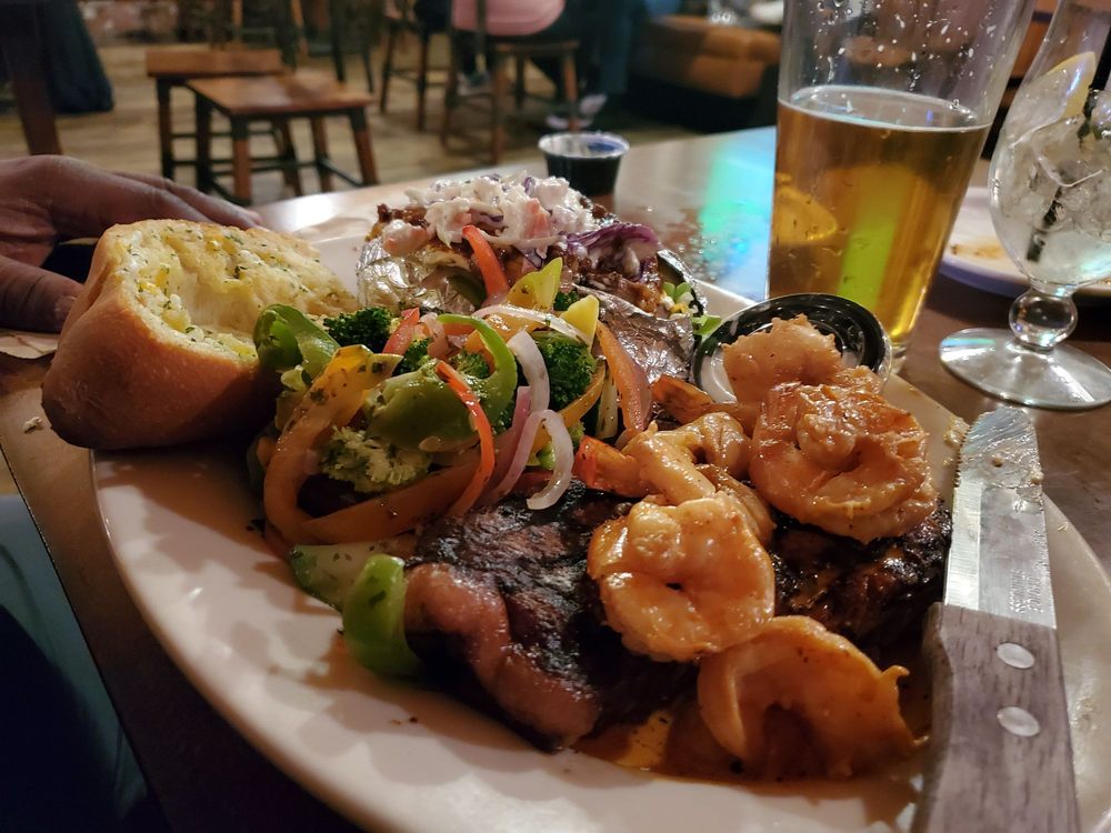 RUSTY BULL ROADHOUSE - 447 Photos & 558 Reviews - 13685 John Glenn Rd ...