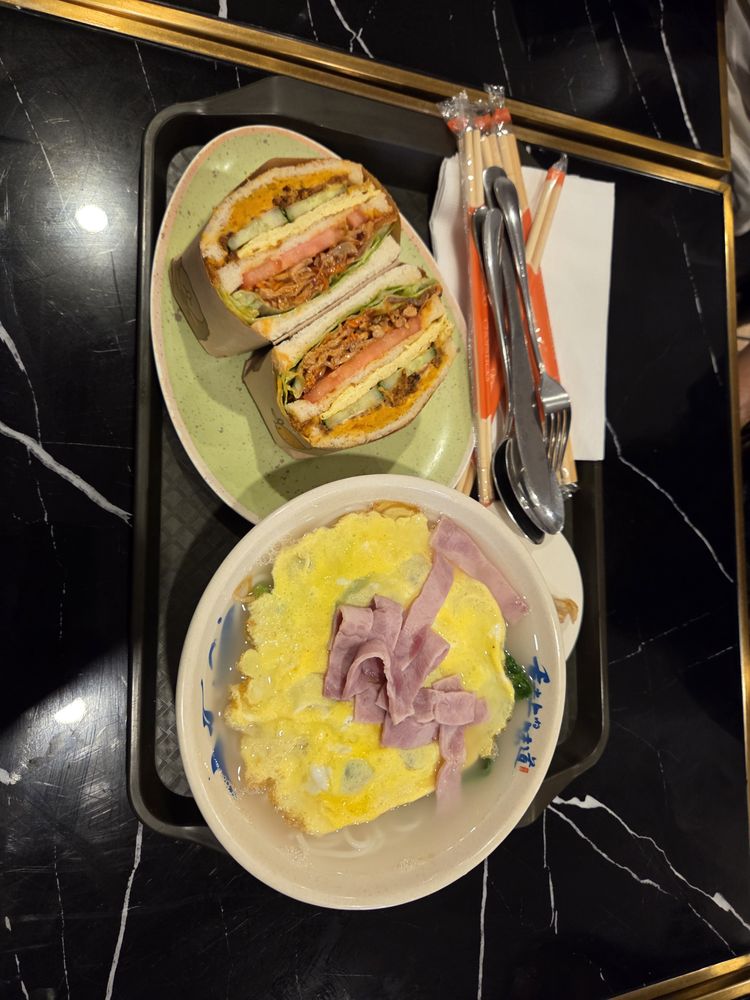 HAPPY SALAD - Updated May 2026 - 152 Photos & 25 Reviews - 1912 86th St ...