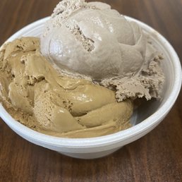 CHRIS’ ICE CREAM - Updated October 2024 - 393 Photos & 317 Reviews ...