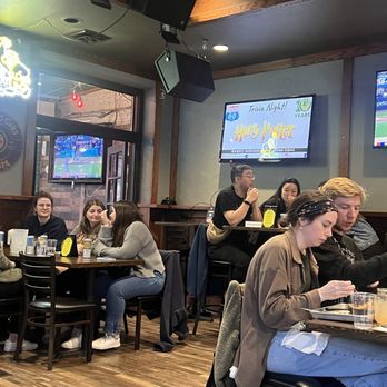 ROADHOUSE 66 GAS N’ GRILL - Updated October 2025 - 107 Photos & 149 ...