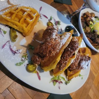 LAGO EAST BANK - Updated June 2025 - 404 Photos & 402 Reviews - 1091 W ...