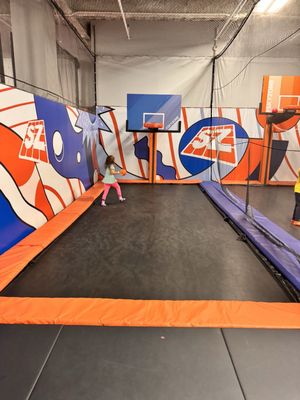 SKY ZONE TRAMPOLINE PARK - Updated October 2025 - 241 Market St, Yonkers, New York - Trampoline ...