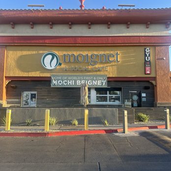 MOIGNET A SOCIAL CAFE - Updated September 2025 - 1172 Photos & 293 ...