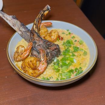 QUOTES WILLOWBROOK - Updated June 2025 - 614 Photos & 383 Reviews ...