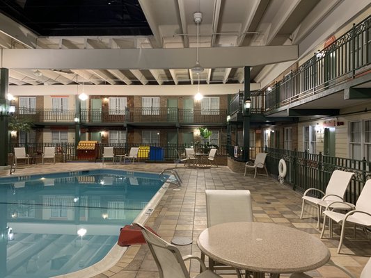 CLARION INN FREDERICK EVENT CENTER - 52 Photos & 41 Reviews - 5400 ...