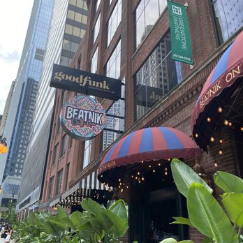 BEATNIK ON THE RIVER - Updated December 2024 - 2257 Photos & 920 ...