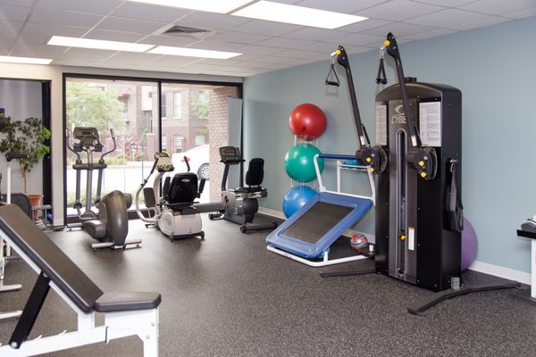 KINETIC EDGE PHYSICAL THERAPY - DES MOINES - Updated October 2025 - 17 ...