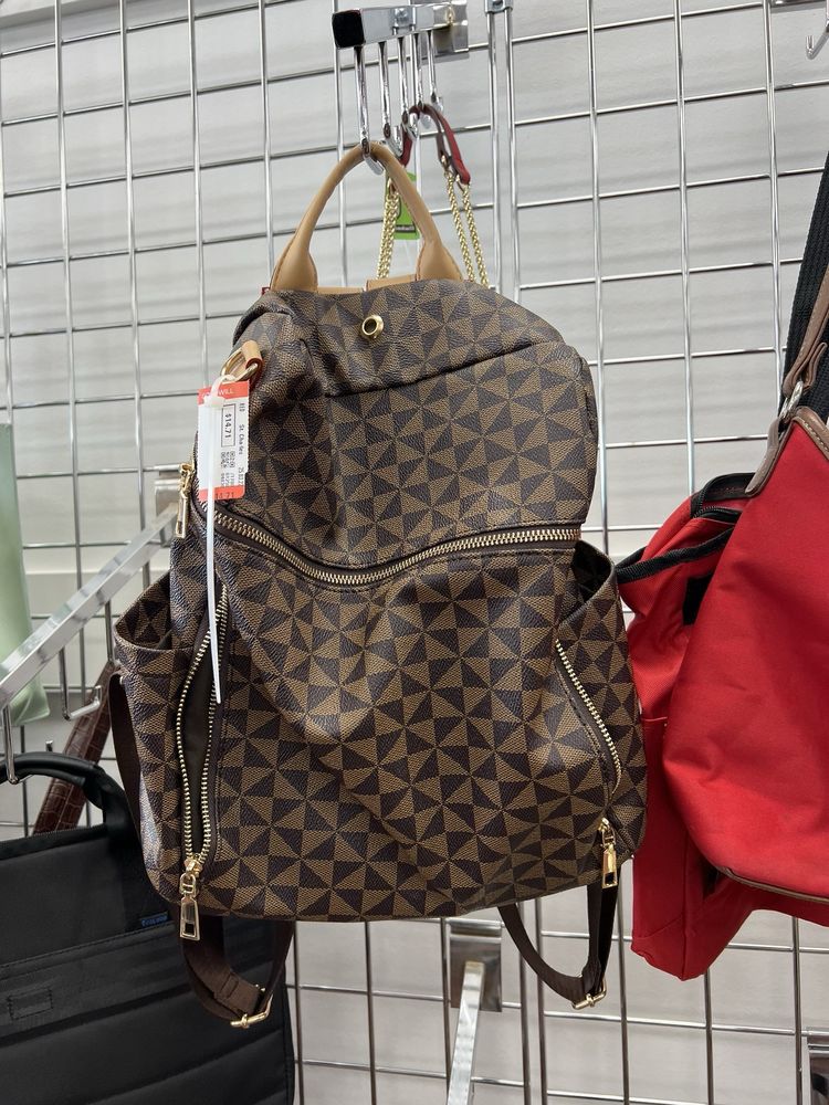 GOODWILL INDUSTRIES - Updated October 2025 - 38 Photos & 12 Reviews ...