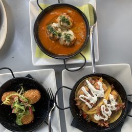 CASCAL - Updated May 2024 - 3302 Photos & 3365 Reviews - 400 Castro St ...