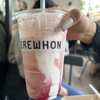 EREWHON - Updated May 2025 - 524 Photos & 180 Reviews - 339 N Beverly ...