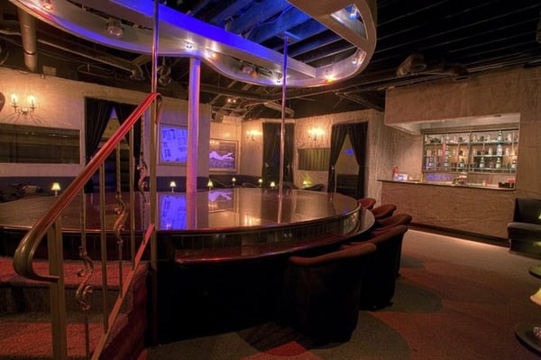 SILVER REIGN GENTLEMEN’S CLUB - Updated December 2025 - 28 Photos & 70 ...