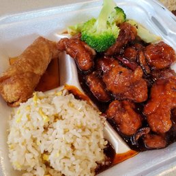 EAST WALL CHINESE CUISINE - 183 Photos & 97 Reviews - 3033 W Parker Rd ...