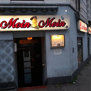 ZUR RITZE - 26 Photos & 44 Reviews - Reeperbahn 140, Hamburg, Germany ...