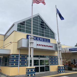 GOODWILL INDUSTRIES OF THE COLUMBIA WILLAMETTE - Updated June 2025 ...