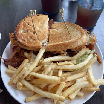 THE MASH HOUSE - Updated November 2024 - 209 Photos & 116 Reviews - 10 ...