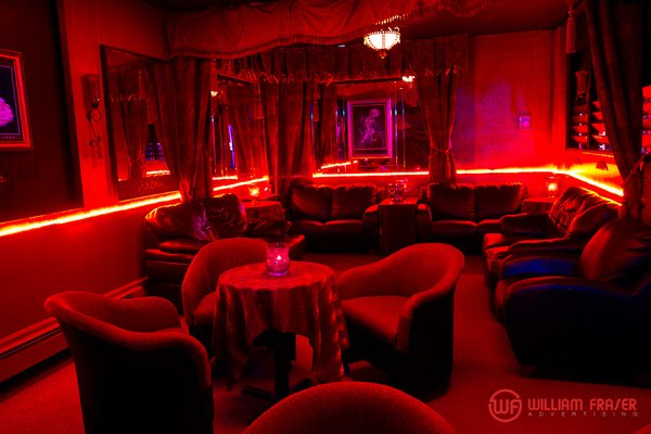 CLUB SINROCK - ANCHORAGE - Updated January 2025 - 11 Photos & 12 ...