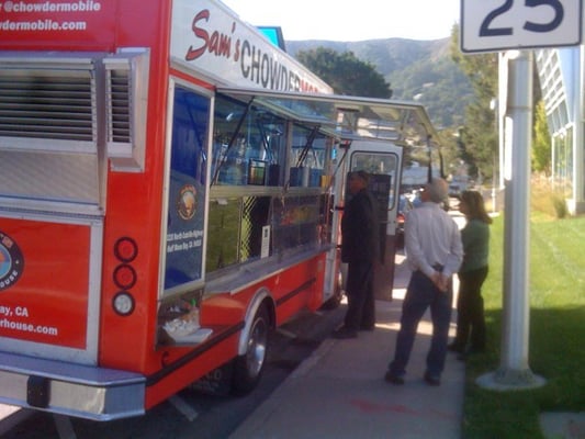 SAM’S CHOWDERMOBILE - Updated December 2025 - 403 Photos & 411 Reviews ...