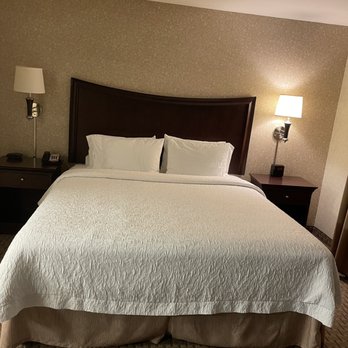 HAMPTON INN & SUITES OAKLAND AIRPORT-ALAMEDA - Updated December 2025 ...