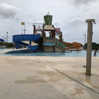 TROPICAL SPLASH WATER PARK - TEMP. CLOSED - Updated December 2025 - 22 ...