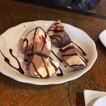 IL CASTELLO’S - Italian Restaurant in Woodbridge, New Jersey at 81 Main ...