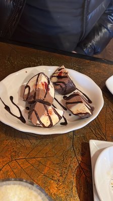 IL CASTELLO’S - Updated July 2024 - 48 Photos & 92 Reviews - 81 Main St ...