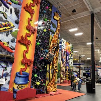 CLIMBZONE - Updated December 2025 - 46 Photos & 56 Reviews - 2500 W ...