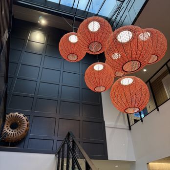 WOVEN SEAFOOD & CHOPHOUSE - Updated August 2025 - 631 Photos & 302 ...