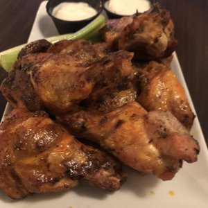 ELEMENT 41 - 51 Photos & 84 Reviews - 141 Main St, Chardon, Ohio ...