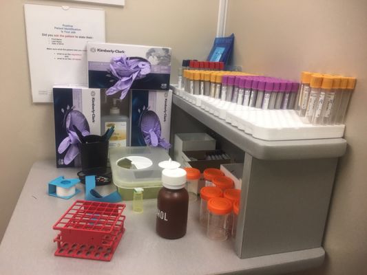 LIFELABS - Updated December 2025 - 11 Photos - 835-777 Hornby St ...