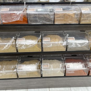 CHOCOLATE AND NUT KINGDOM - Updated November 2024 - 147 Photos & 32 ...