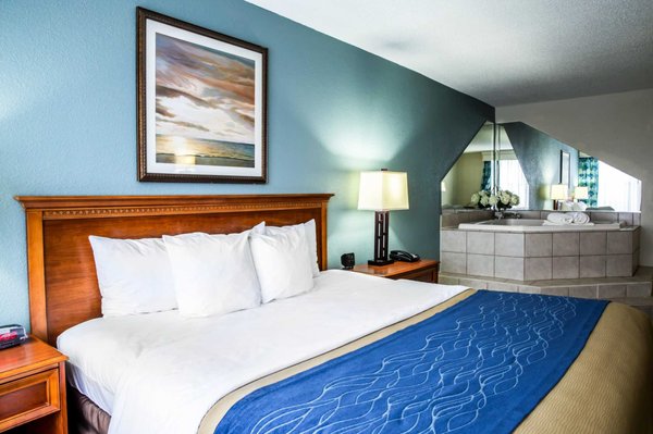 COMFORT INN ON THE OCEAN - Updated May 2024 - 41 Photos & 64 Reviews ...
