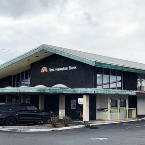 BANK OF HAWAII - Updated January 2026 - 1339 Kinoole St, Hilo, Hawaii ...