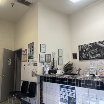 VIP AUTO SERVICE CENTER 4 - Updated December 2025 - 32 Photos & 119 ...