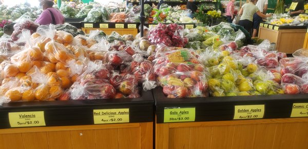 PRODUCE JUNCTION - Updated July 2025 - 47 Photos & 60 Reviews - 265 S ...