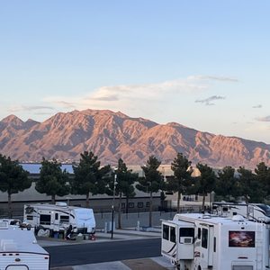 MAIN STREET STATION RV PARK - Updated April 2025 - 425 S Main St, Las ...