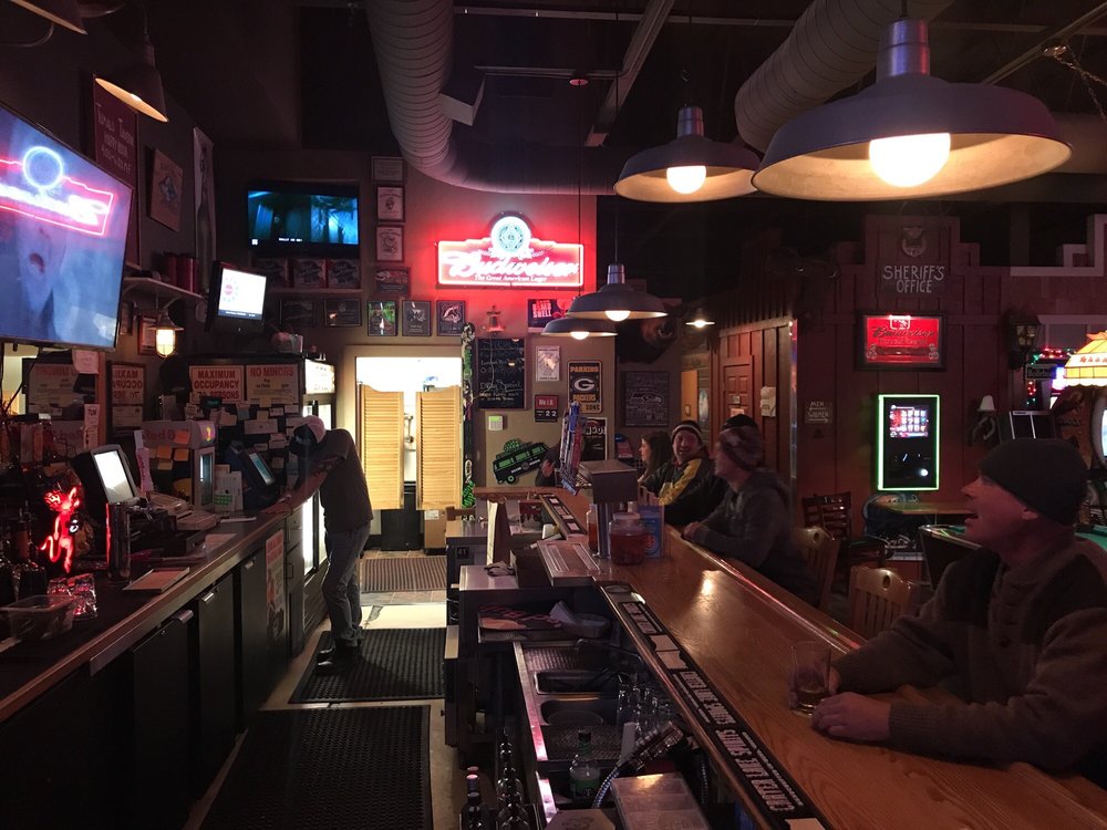 TUMALO TAVERN - Updated October 2025 - 14 Reviews - 64670 Strickler Ave ...