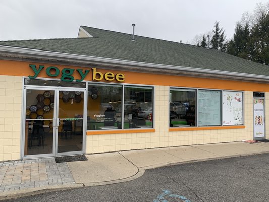 YOGYBEE - 40 Photos & 68 Reviews - 137 Franklin Tpke, Waldwick, New ...