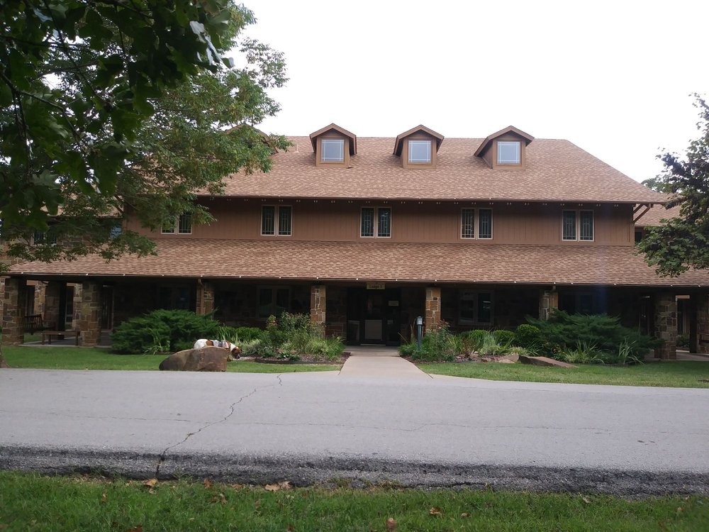 POSTOAK LODGE & RETREAT - 57 Photos & 13 Reviews - 5323 W 31st St N ...