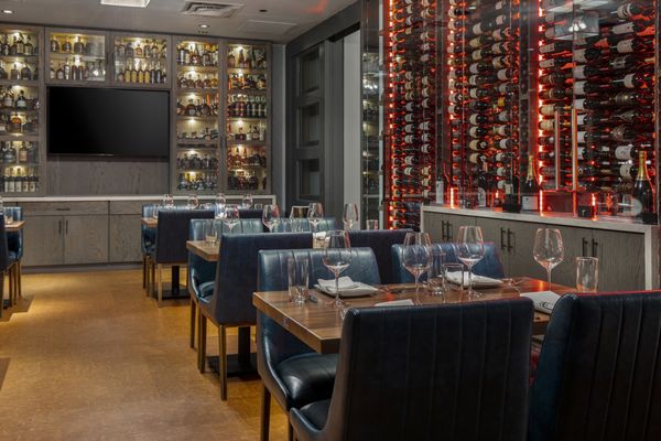 BOURBON & BONES CHOPHOUSE | BAR - Updated August 2025 - 731 Photos ...