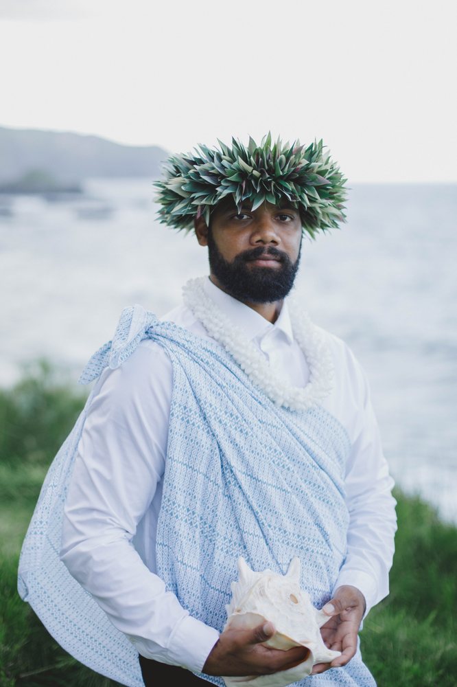 OFFICIANT EUTA LIGHTSY - Updated January 2026 - Kihei, Hawaii ...