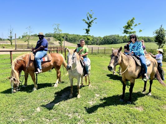 RIVER VALLEY RANCH - Updated December 2025 - 24 Photos & 39 Reviews ...